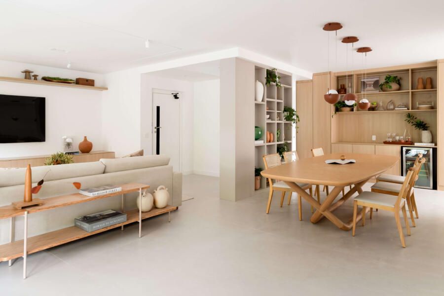 Estilo contemporâneo com móveis tem design atemporal