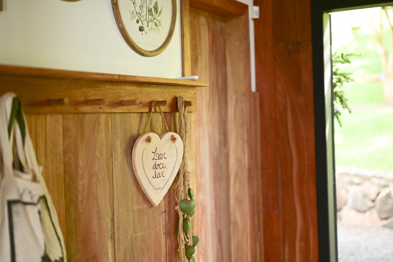 A transformação de um celeiro em refúgio | Open House com Ingrid Walker ...