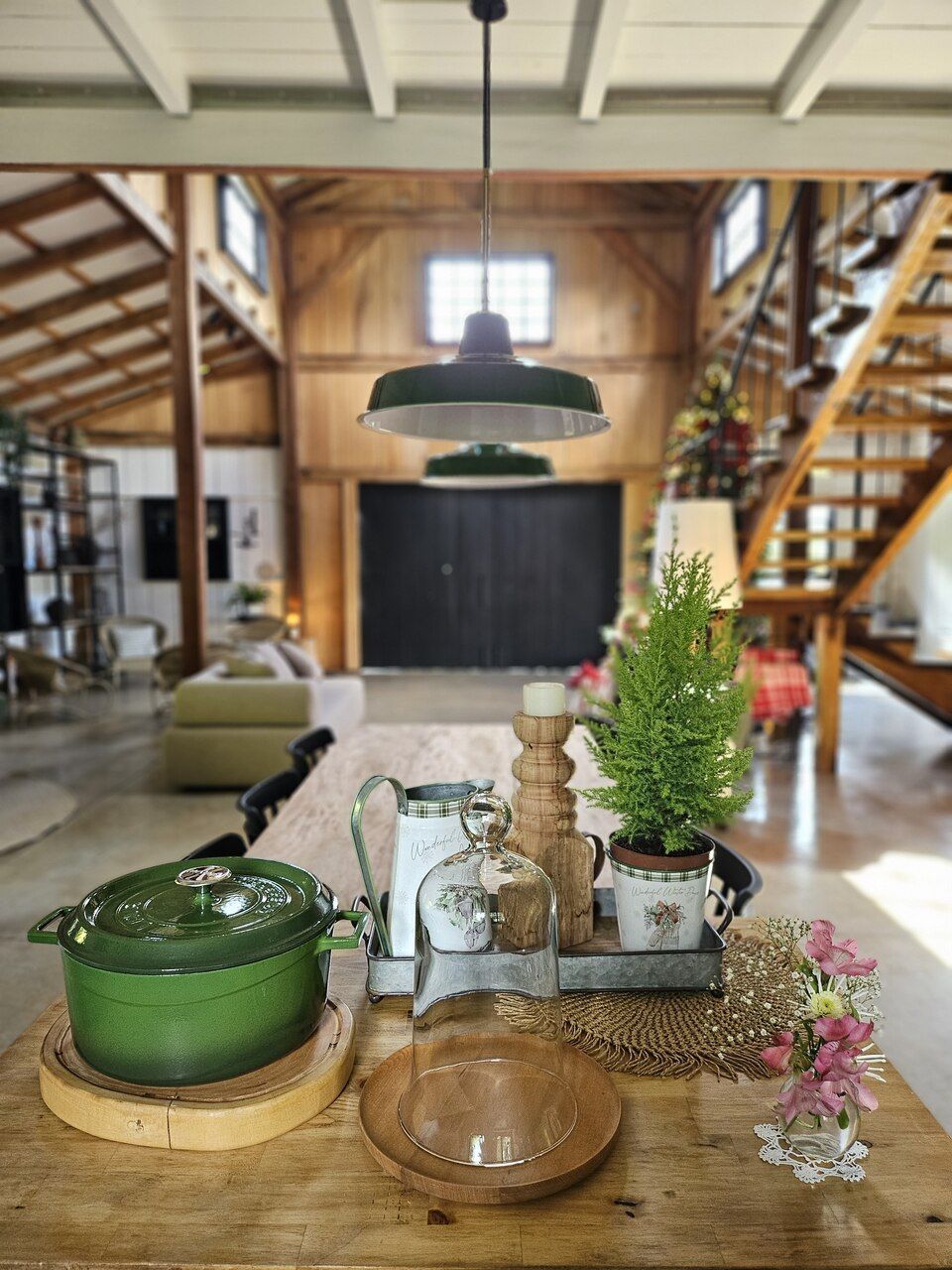 A transformação de um celeiro em refúgio | Open House com Ingrid Walker ...
