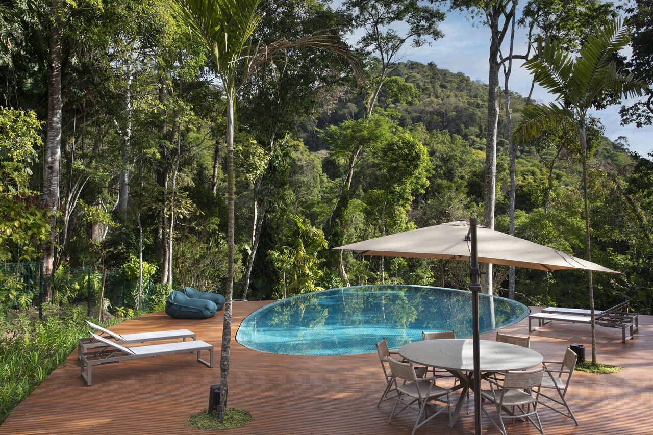 Casa de campo de 1.100m2 em Corrêas PETRÓPOLIS projetada do zero pelo ...